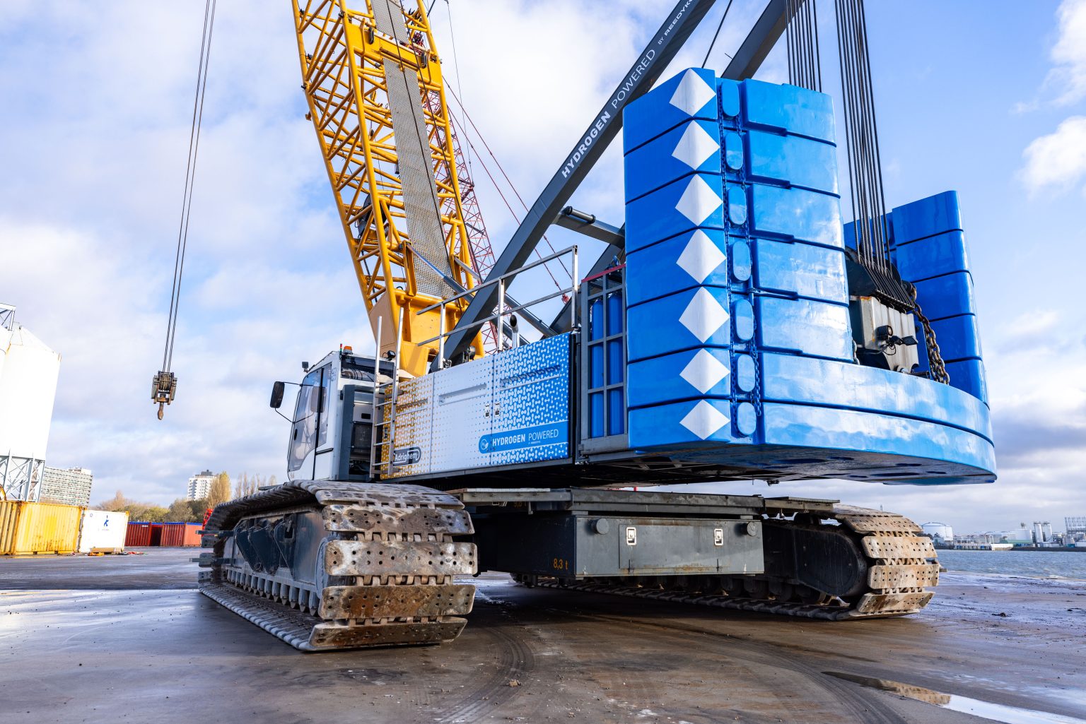 Liebherr LR1200 Hydrogen Crane - Van Adrighem Group